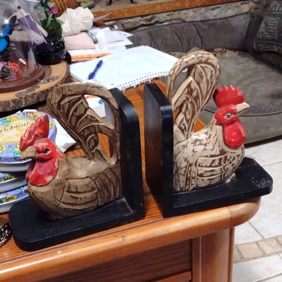 Source Unknown | Accents | Chicken Rustic Bookends | Poshmark